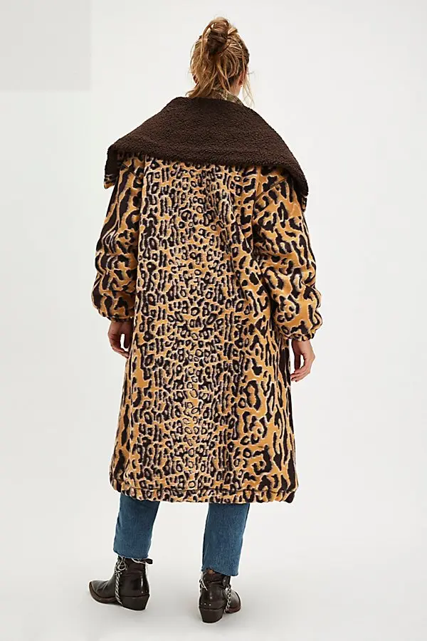 フェイクドキュメンタリーQ The Portrait Cardigan Camel Open Front 3-D Floral Cardigan | Cozy & Chic | Cupshe